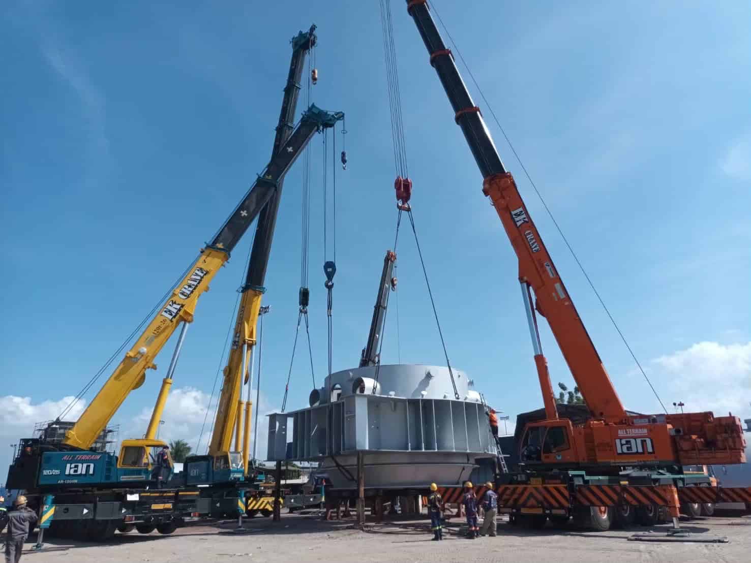 Guide to Types of Cranes for Construction